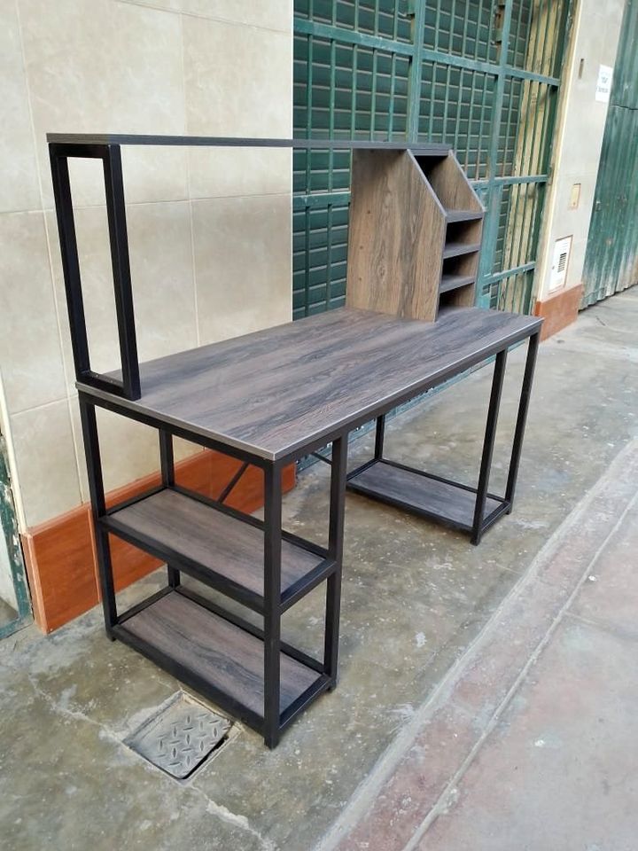 Descubre la Versatilidad y Durabilidad de los Escritorios Metálicos - Cajas Fuerte Arsen Perú